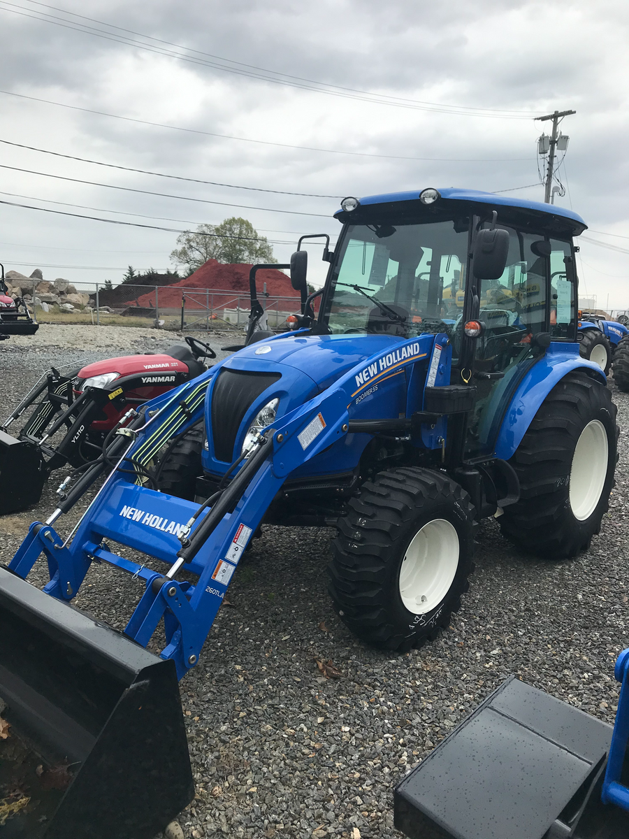 New Holland Boomer 55, Cab Tractor w/260TLA Loader – Peach Country Tractor