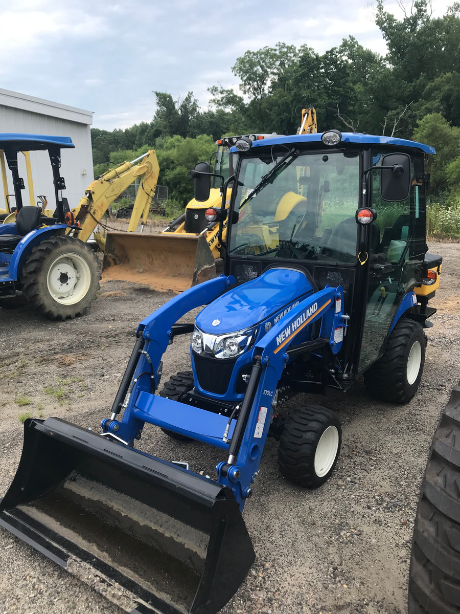 New Holland Workmaster 25s Cab Tractor w/Loader – Peach Country Tractor